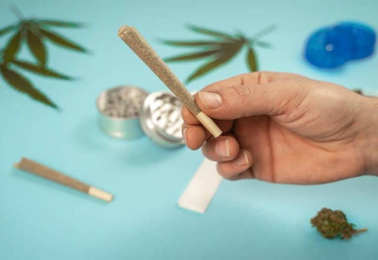 Dabs Meaning: What is Dabbing and Is It Addictive? - Southeast Detox